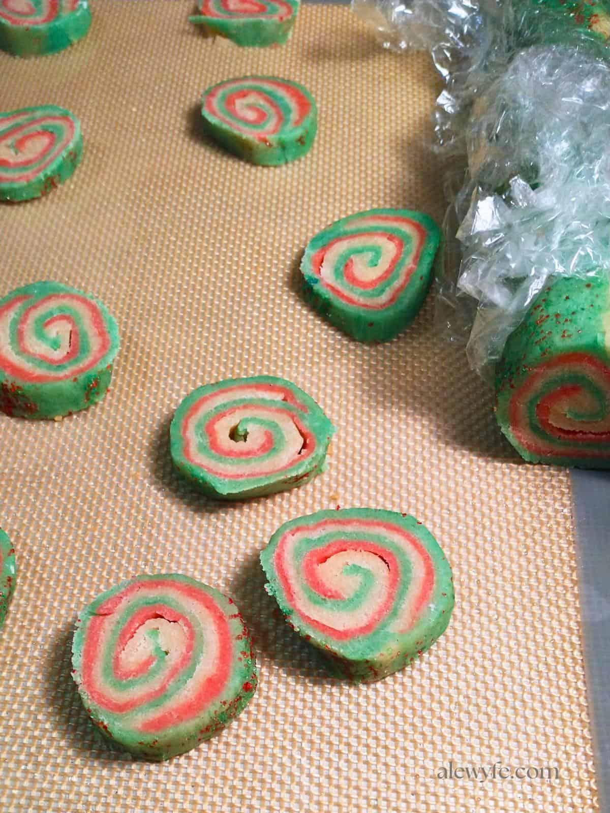 How to Make Old-Fashioned Pinwheel Cookies - ALEWYFE